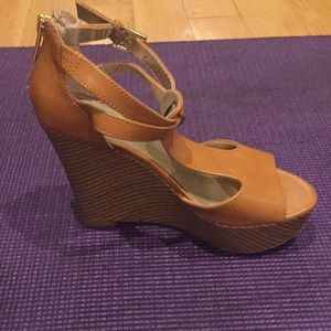 Guess | Shoes | Guess Platforms 65 | Poshmark